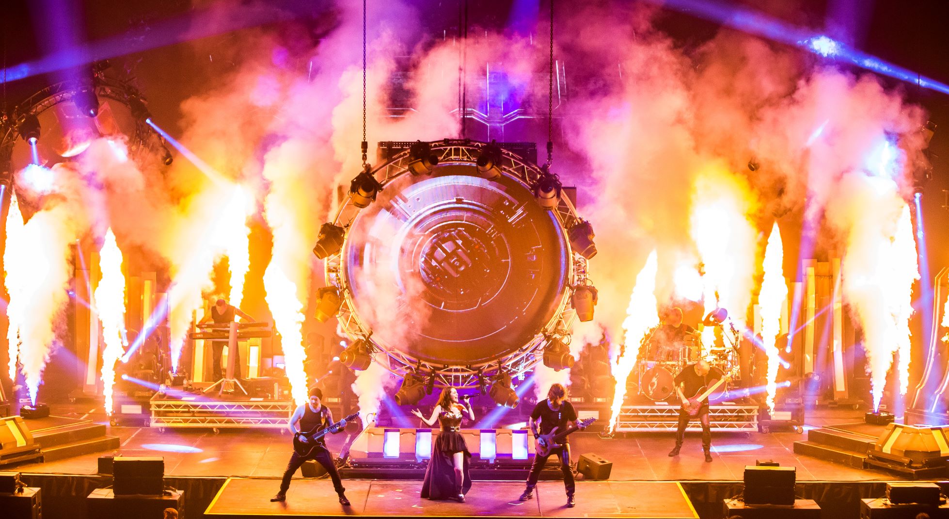 WITHIN TEMPTATION / EVANESCENCE (Live) - Metal Express Radio WITHIN TEMPTATION / EVANESCENCE (Live) - Metal Express Radio